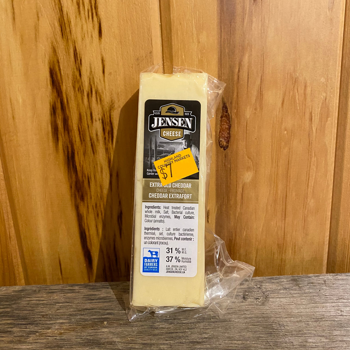 Extra Old Cheddar Cheese – DeVries Fruit Farm